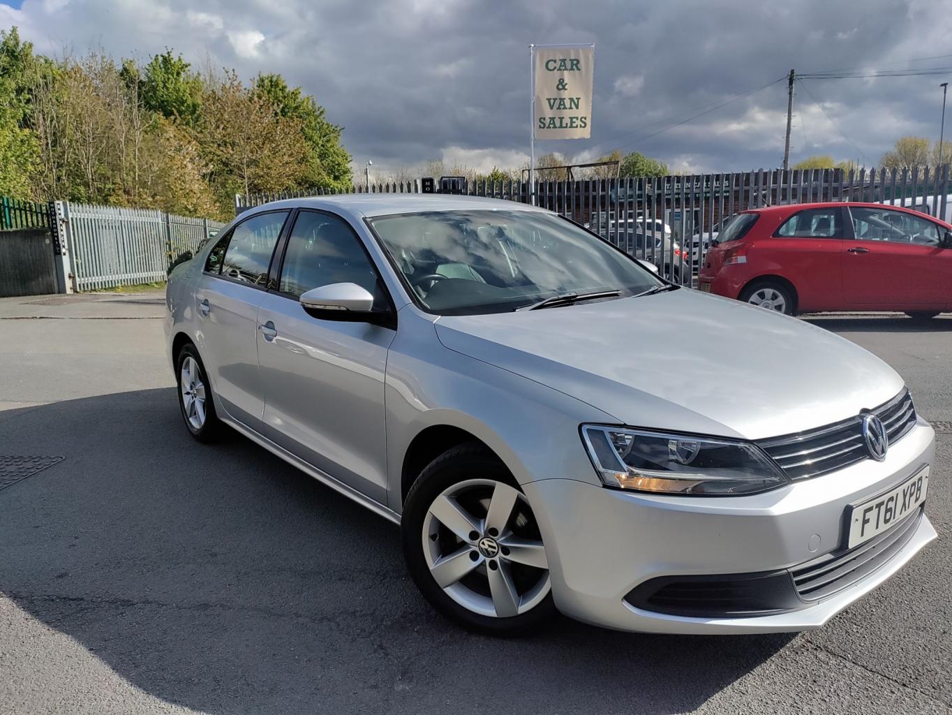 Volkswagen Jetta Jetta Se Tdi Semi-auto from Station Car Sales